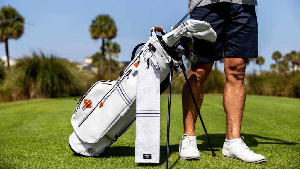 Golf Bags Made In the USA: Guide for Retailers and Pro Shops
